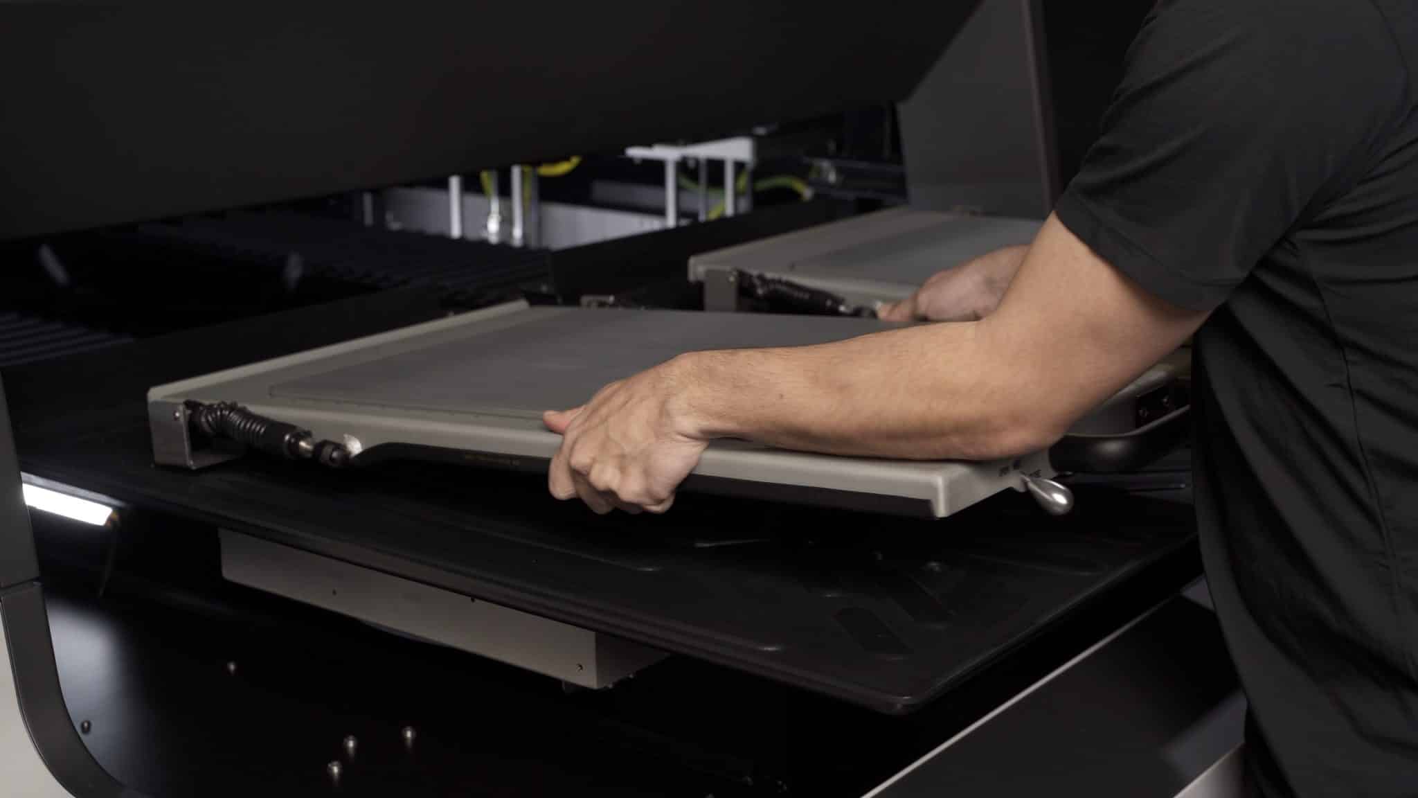 Kornit Atlas MAX | High-Volume Industrial DTG Printer