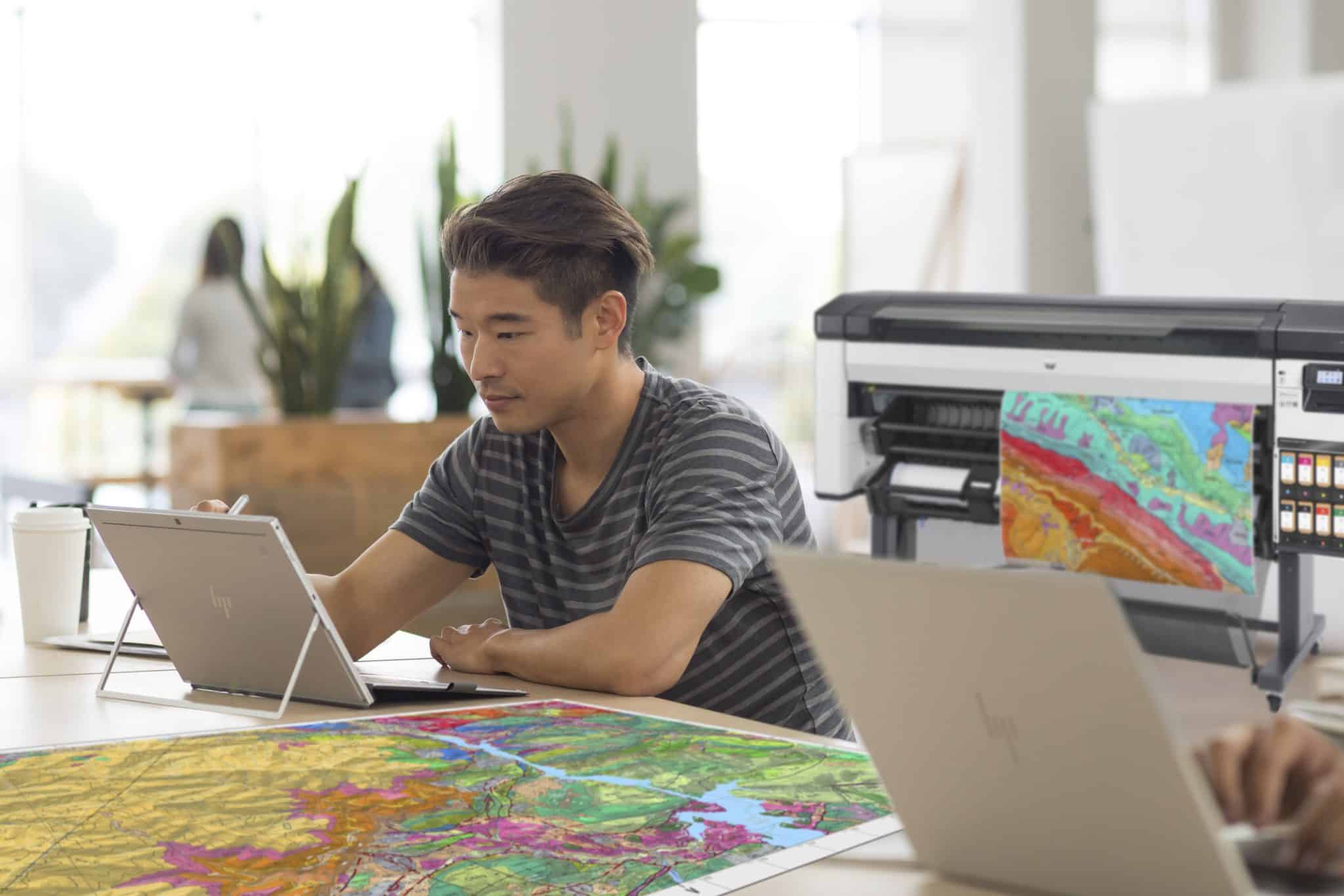 HP DesignJet Z9+ Pro Printer | High-Speed Large Format Printing